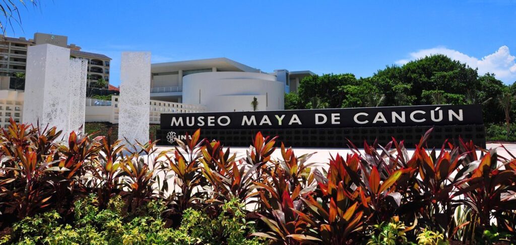 El Museo Maya de Cancún